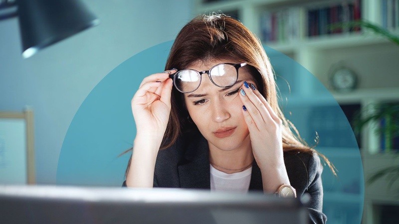 Protecting Your Eyes: Tips For Reducing Digital Eye Strain