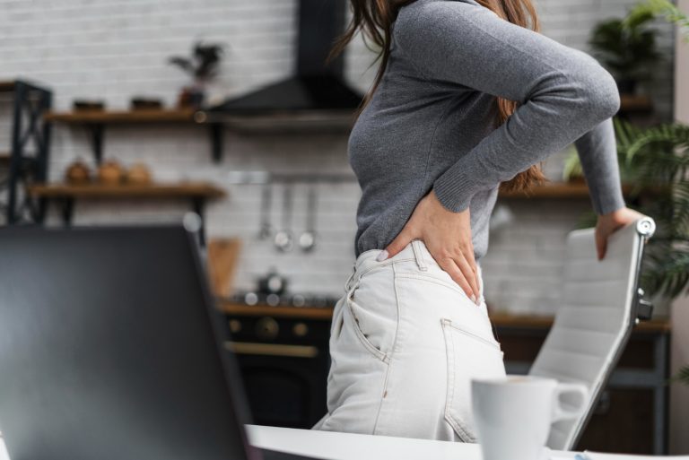 Back Pain Causes and Treatments | CompleteRelief Guide